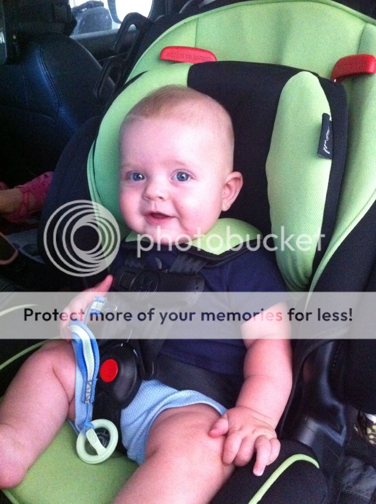 Convertible carseat + sleeping baby = head slumping forward :0( Advice ...